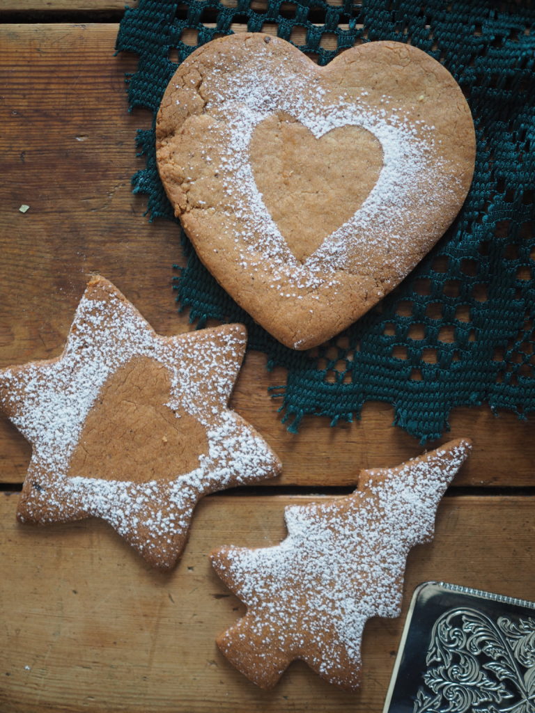 Old Fashioned Pepperkaker (Norwegian Gingerbread Cookies) - North Wild ...