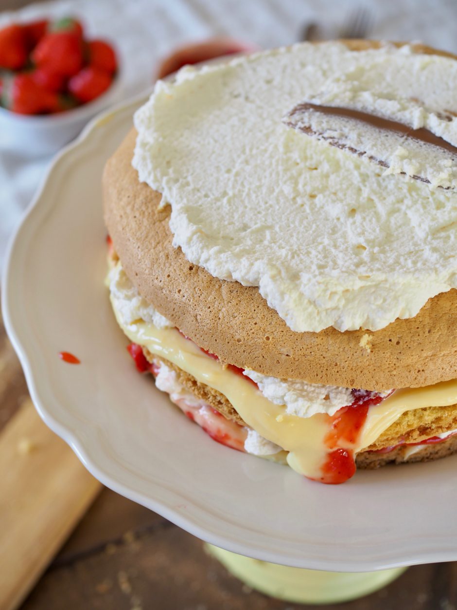 Bløtkake (Norwegian Cream Cake) - North Wild Kitchen