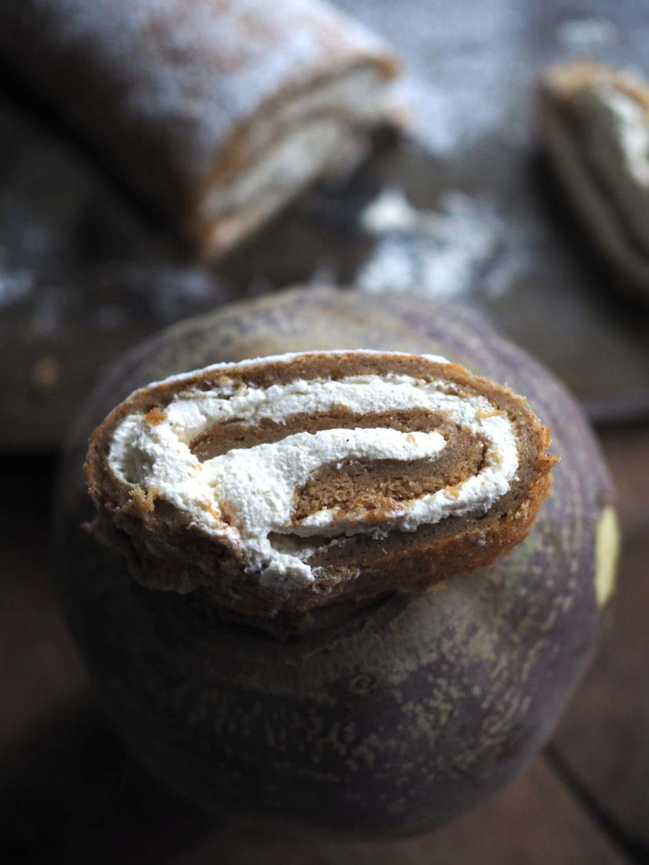 Flourless Rutabaga Roulade with Cardamom Cream (Kålrabirullekake med ...