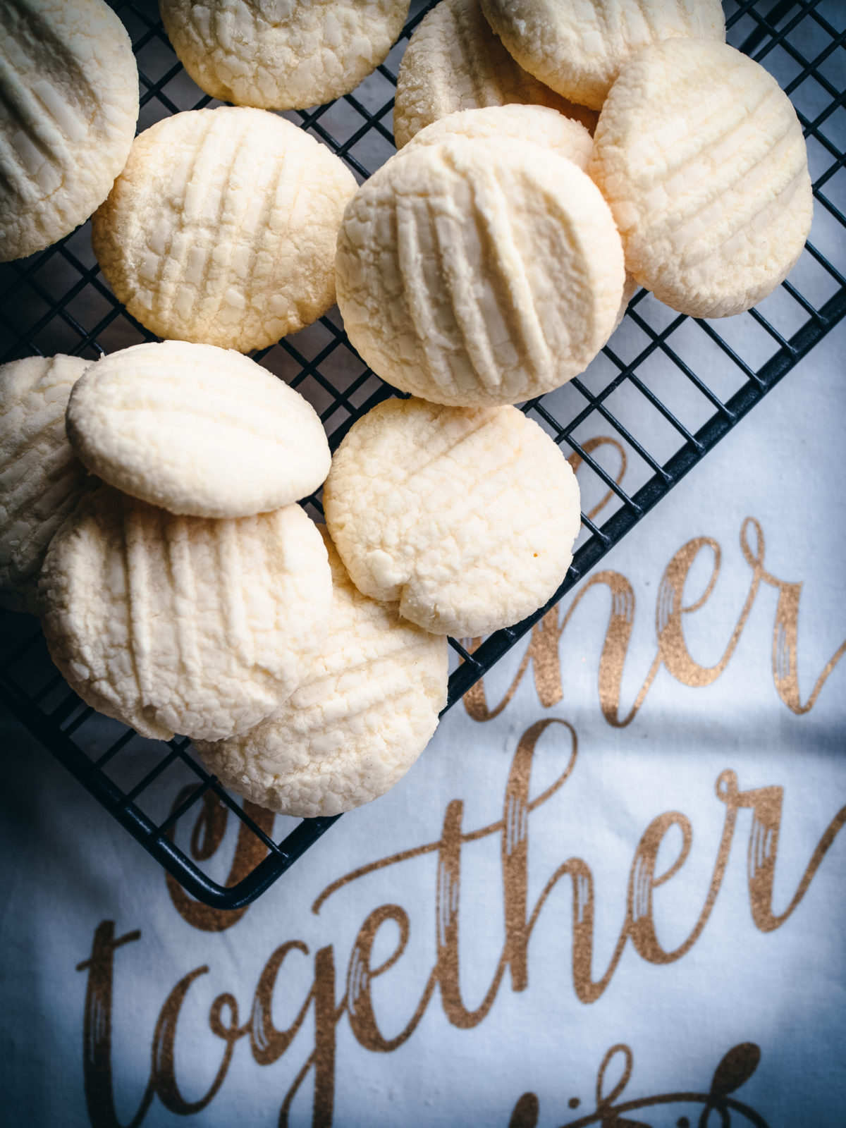 Sandnøtter (Norwegian Christmas Cookies) - North Wild Kitchen