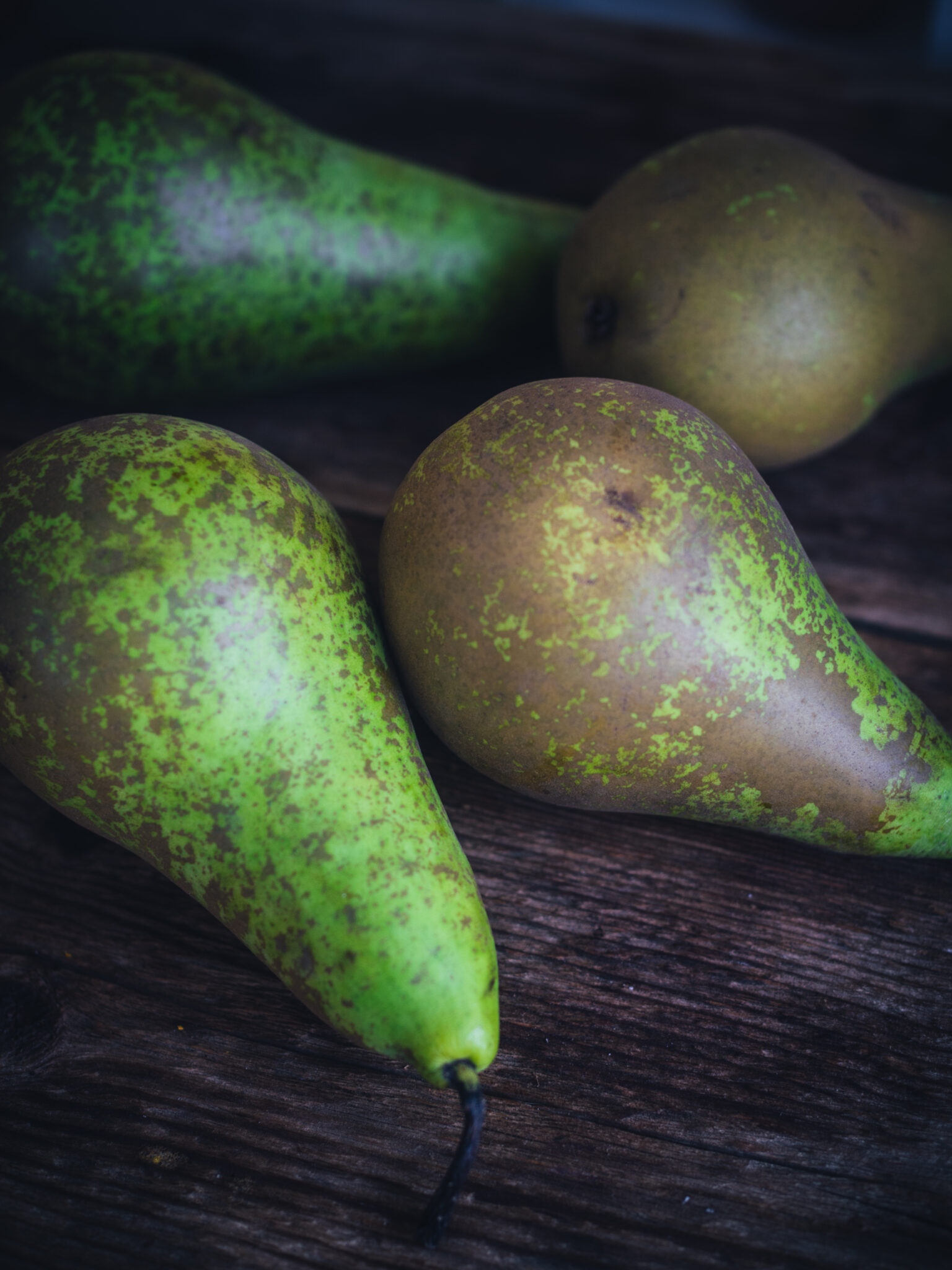 Lingonberry Poached Pears (tyttebærpære) - North Wild Kitchen