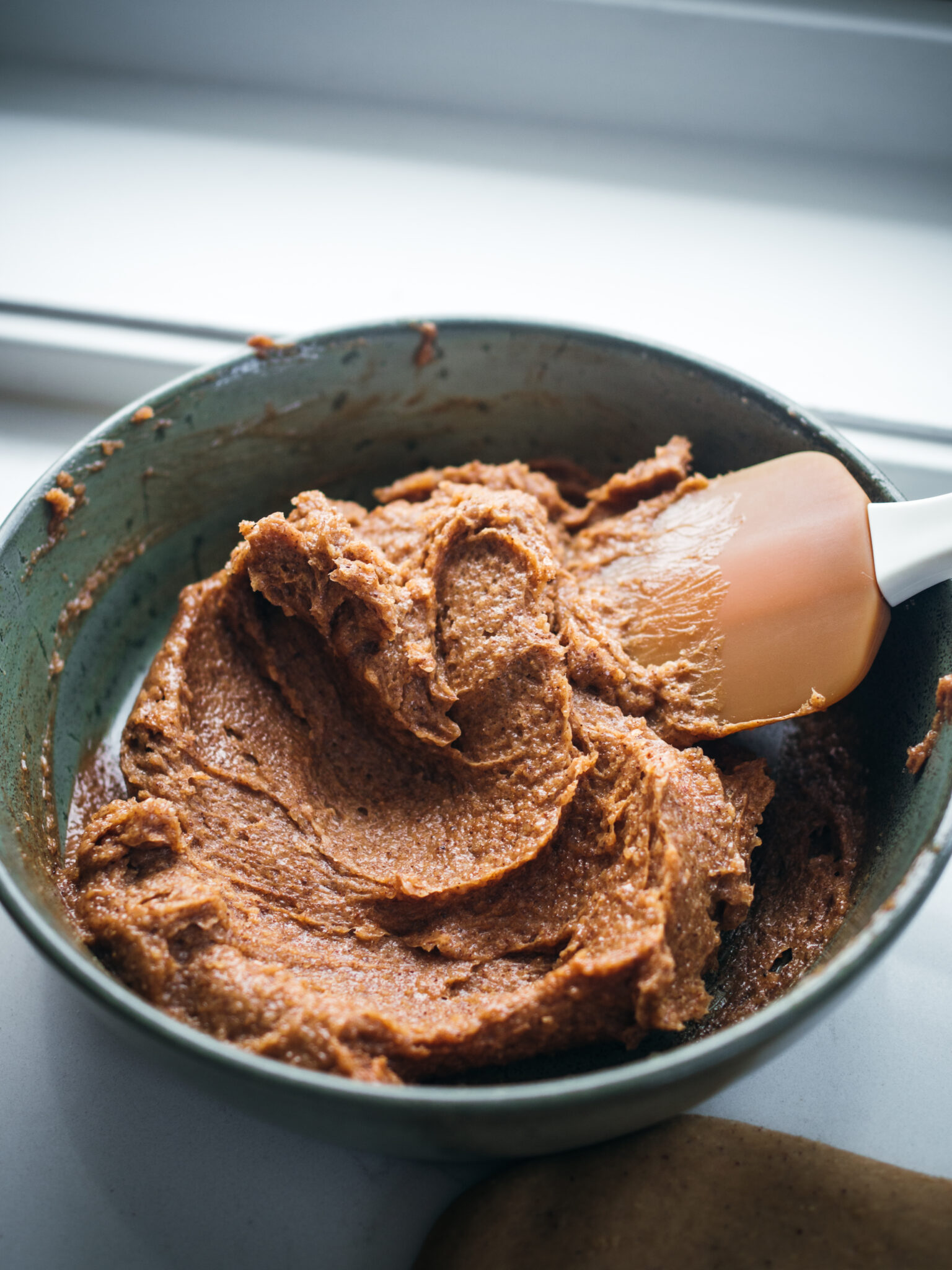 Pepperkaker Buns (Gingerbread Rolls) - North Wild Kitchen