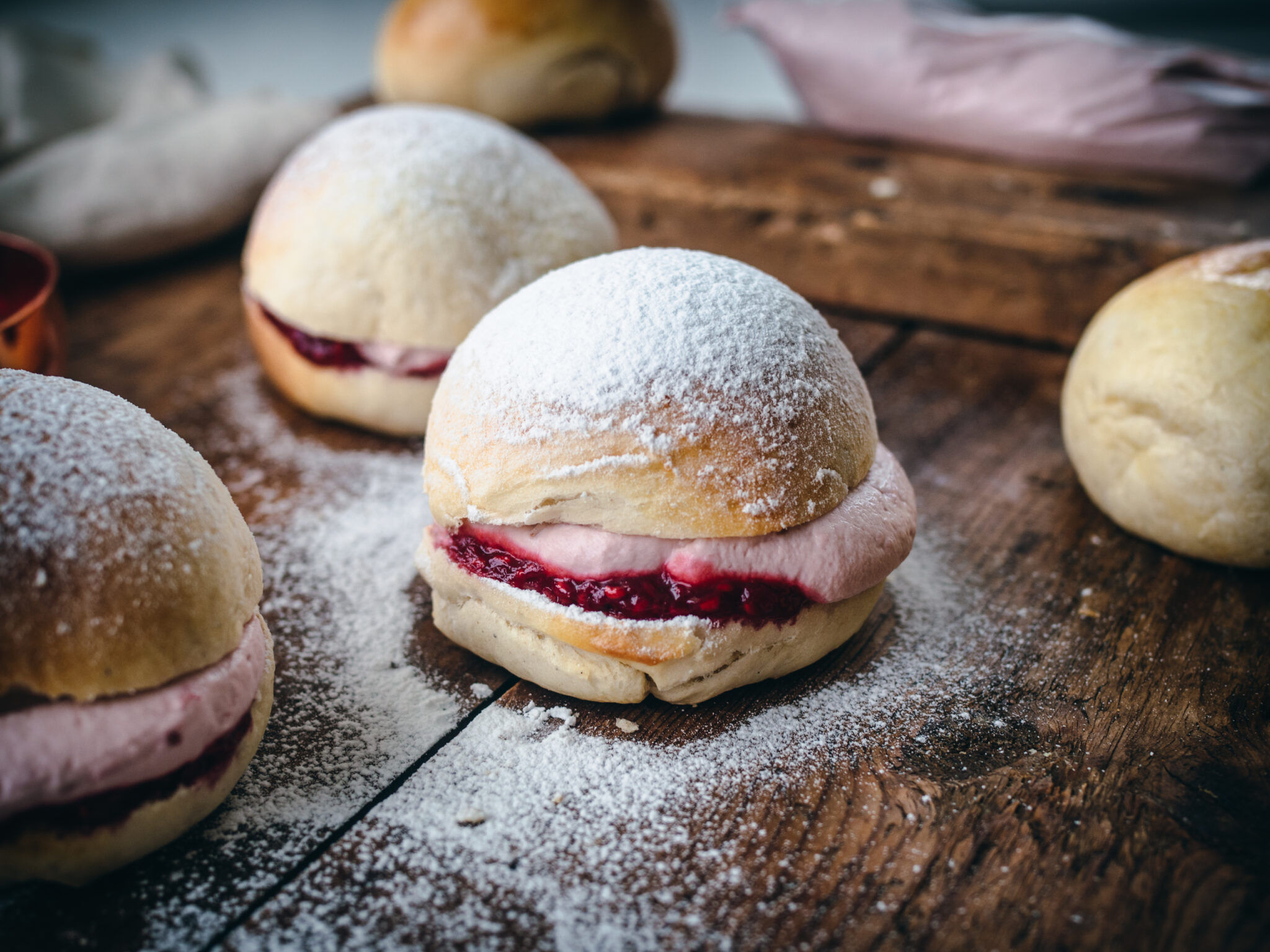 Carnival Buns with Raspberry Cream & Jam (Fastelavnsboller med ...
