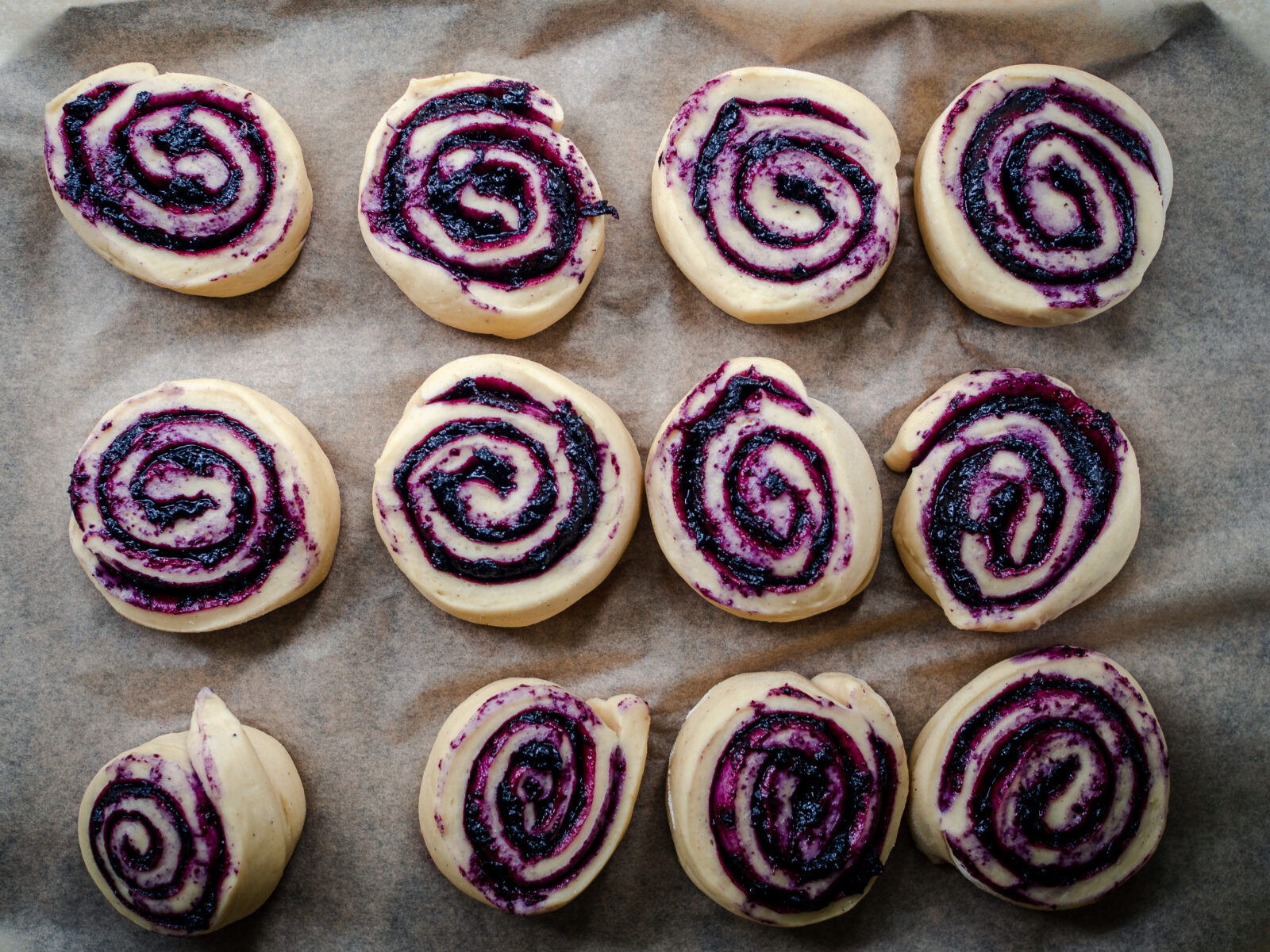 Bilberry ‘Wild Blueberry’ Buns (blåbærboller) - North Wild Kitchen