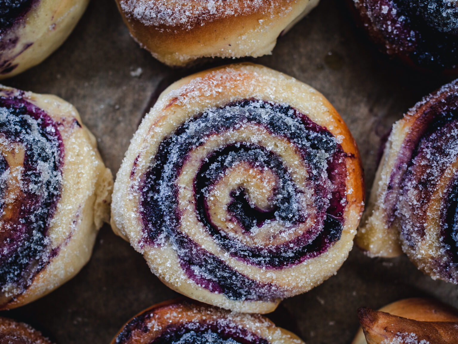 Bilberry ‘Wild Blueberry’ Buns (blåbærboller) - North Wild Kitchen